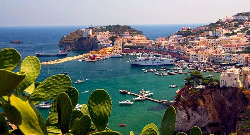 Vacanze al mare: le spiagge più ricercate di Ponza - Radio Formia